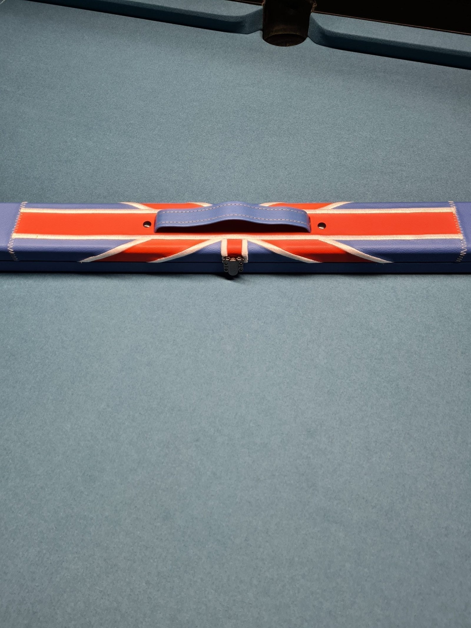 3/4 Blue & Union Jack Case – Newark Cue Club